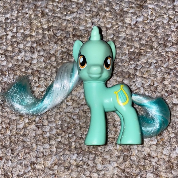 My Little Pony | Toys | My Little Pony Friendship Is Magic 3 Inch Lyra ...